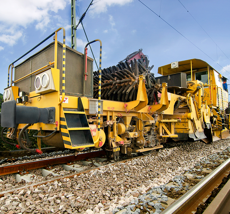 Ballast spreading & profiling machine SSP 110 D - Fill, profile, sweep ...